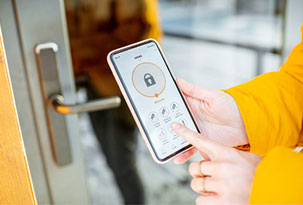 Locksmith & Security Solutions 24/7 | Armstrong Security